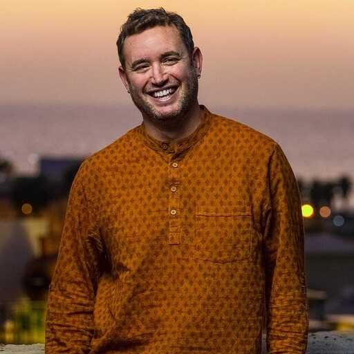 Yaron Karlinski – Medium