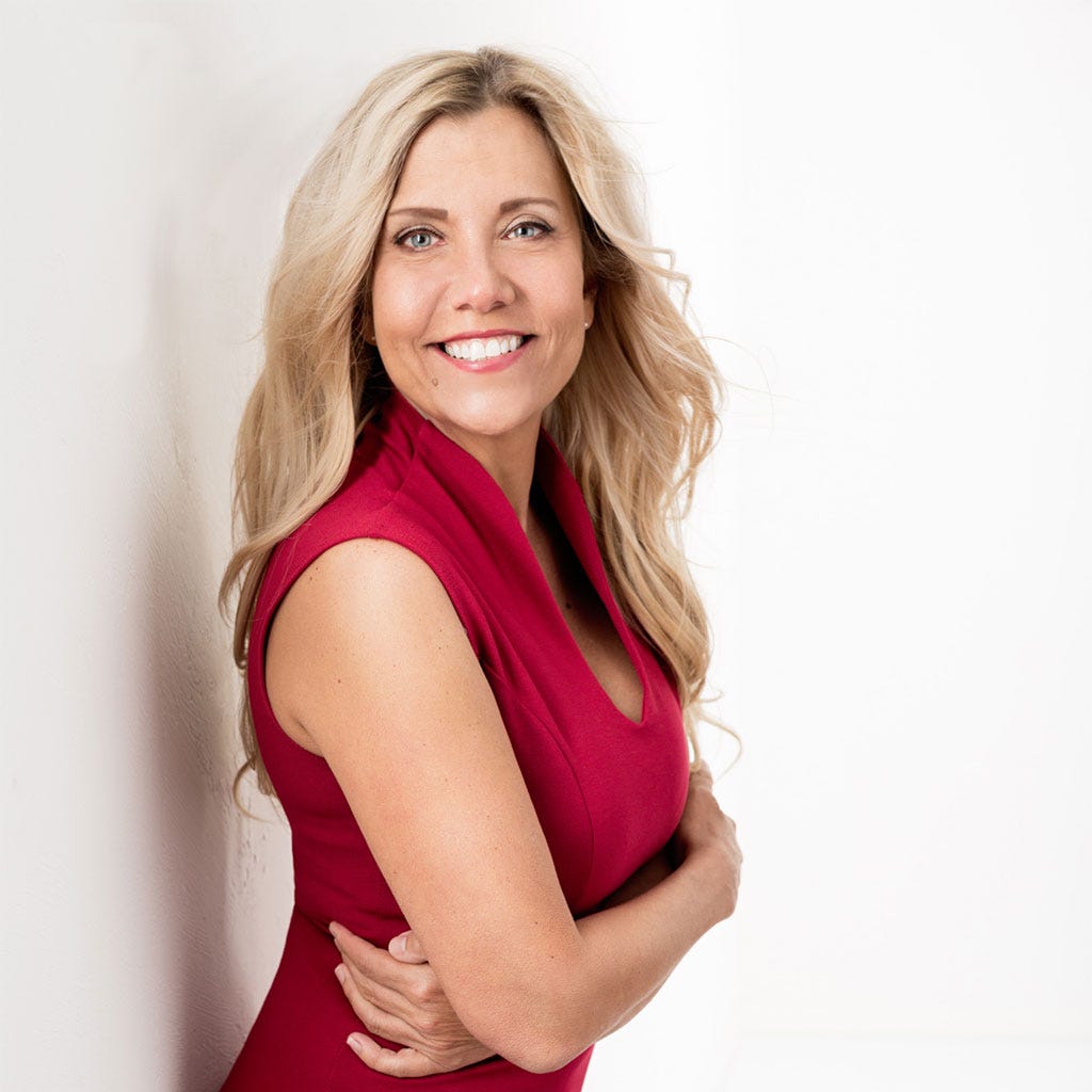 Robin Bright – Medium