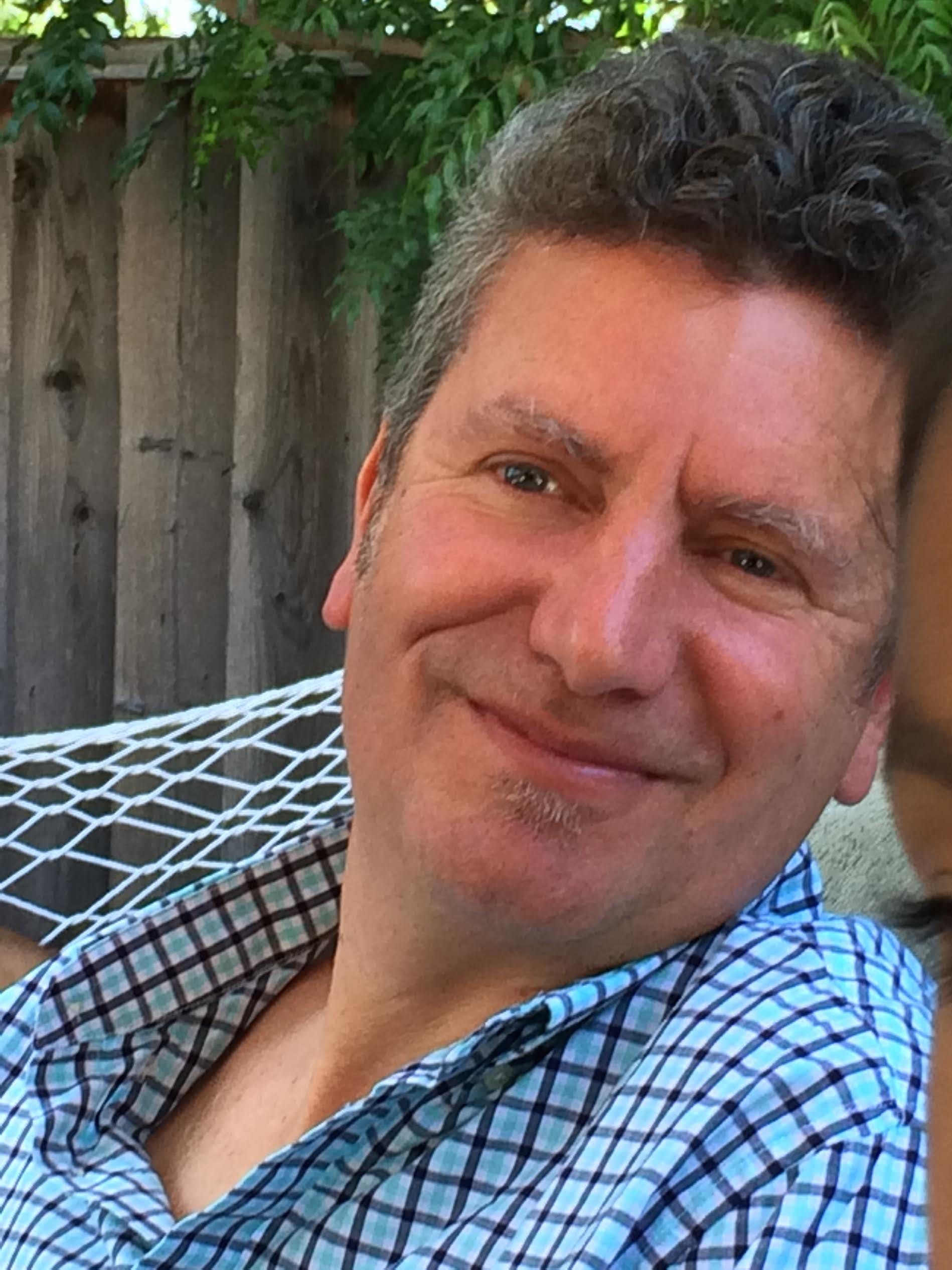 Steven Schecter – Medium
