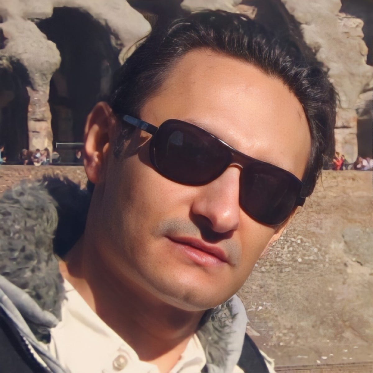 Bassem Khozam – Medium