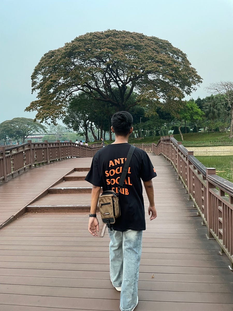 Zaw Win Naung – Medium