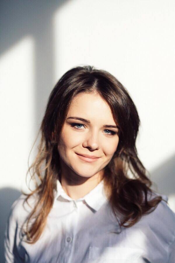 Veronica Morozova – Medium