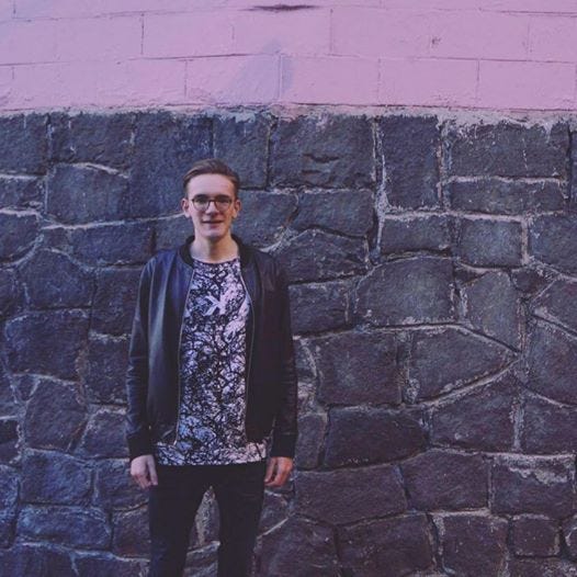 Fraser Bell – Medium