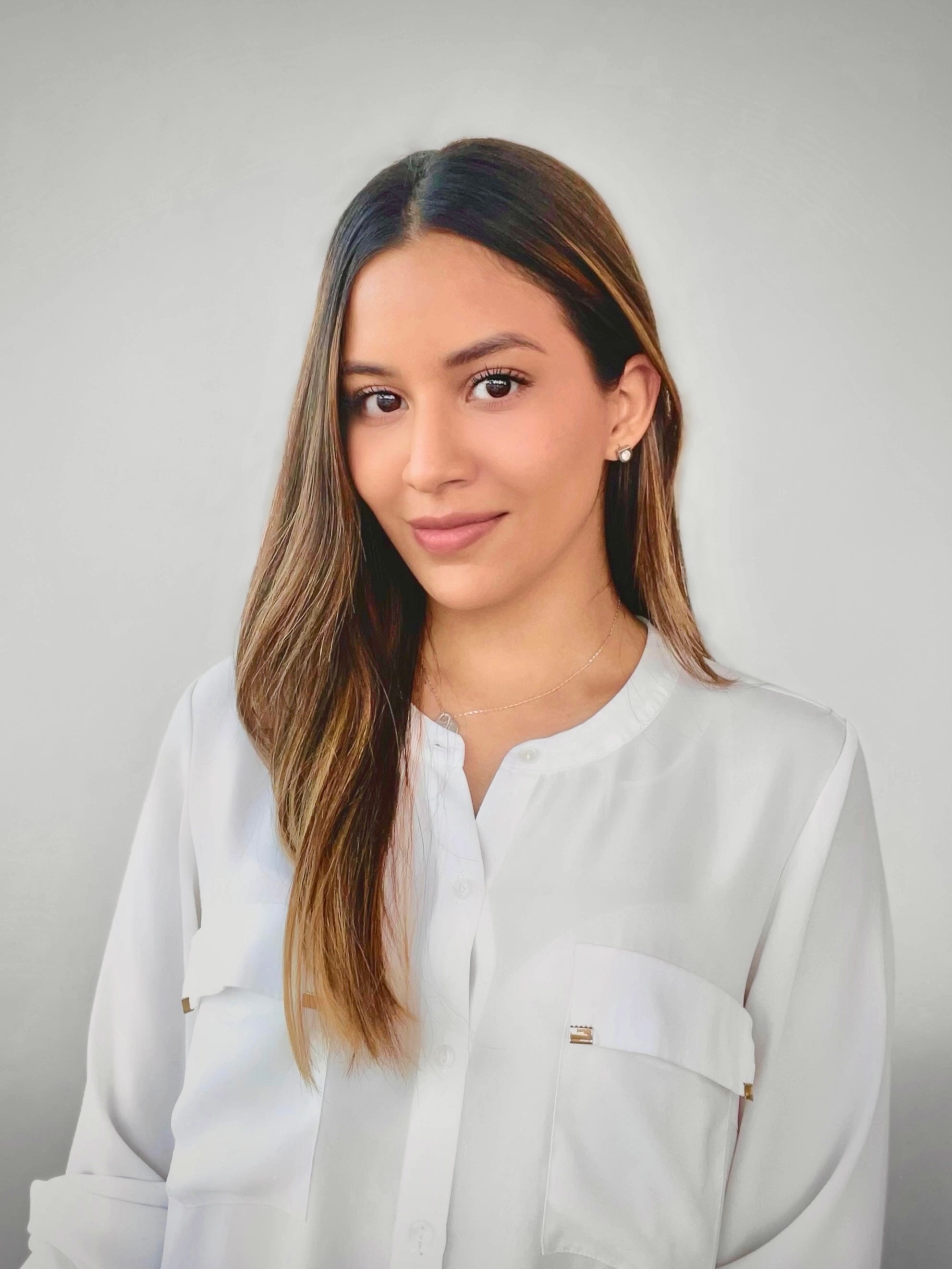 Brenda Rullan Capetillo – Medium