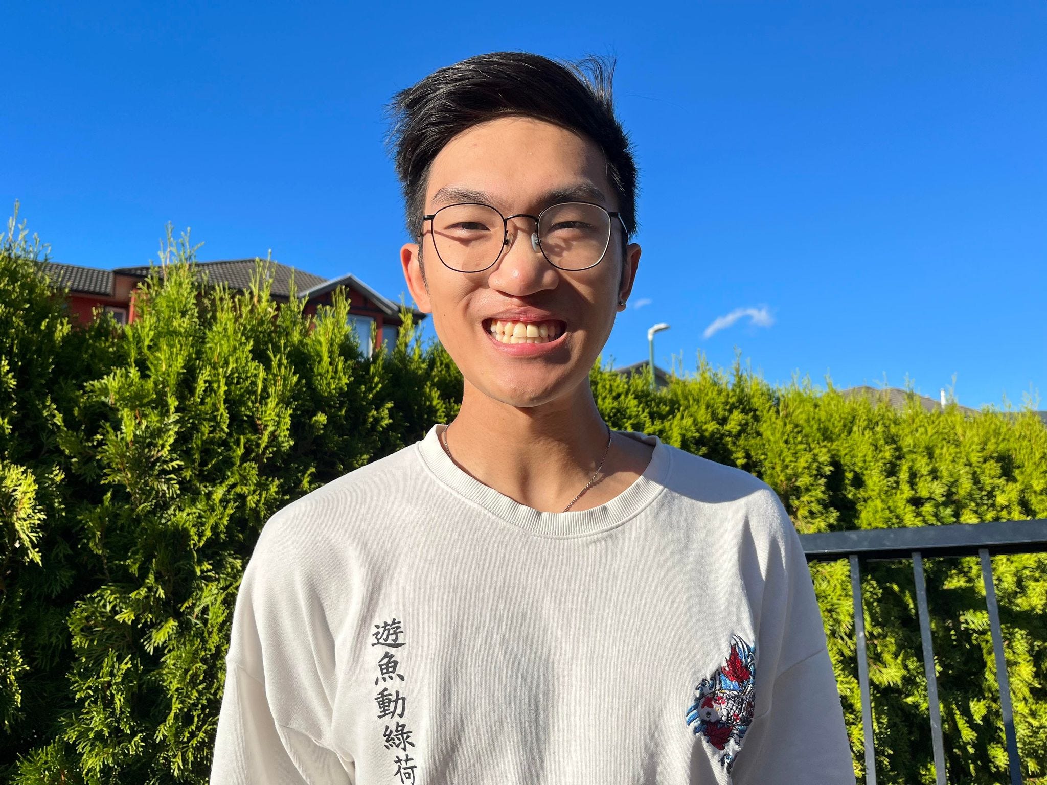 Isaac Jung – Medium