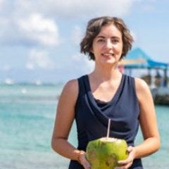Amy Hayward – Medium