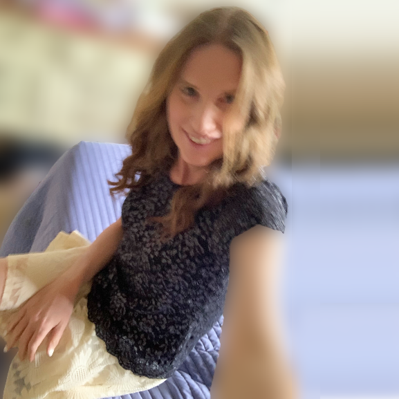 Katie Hope Grobman – Medium