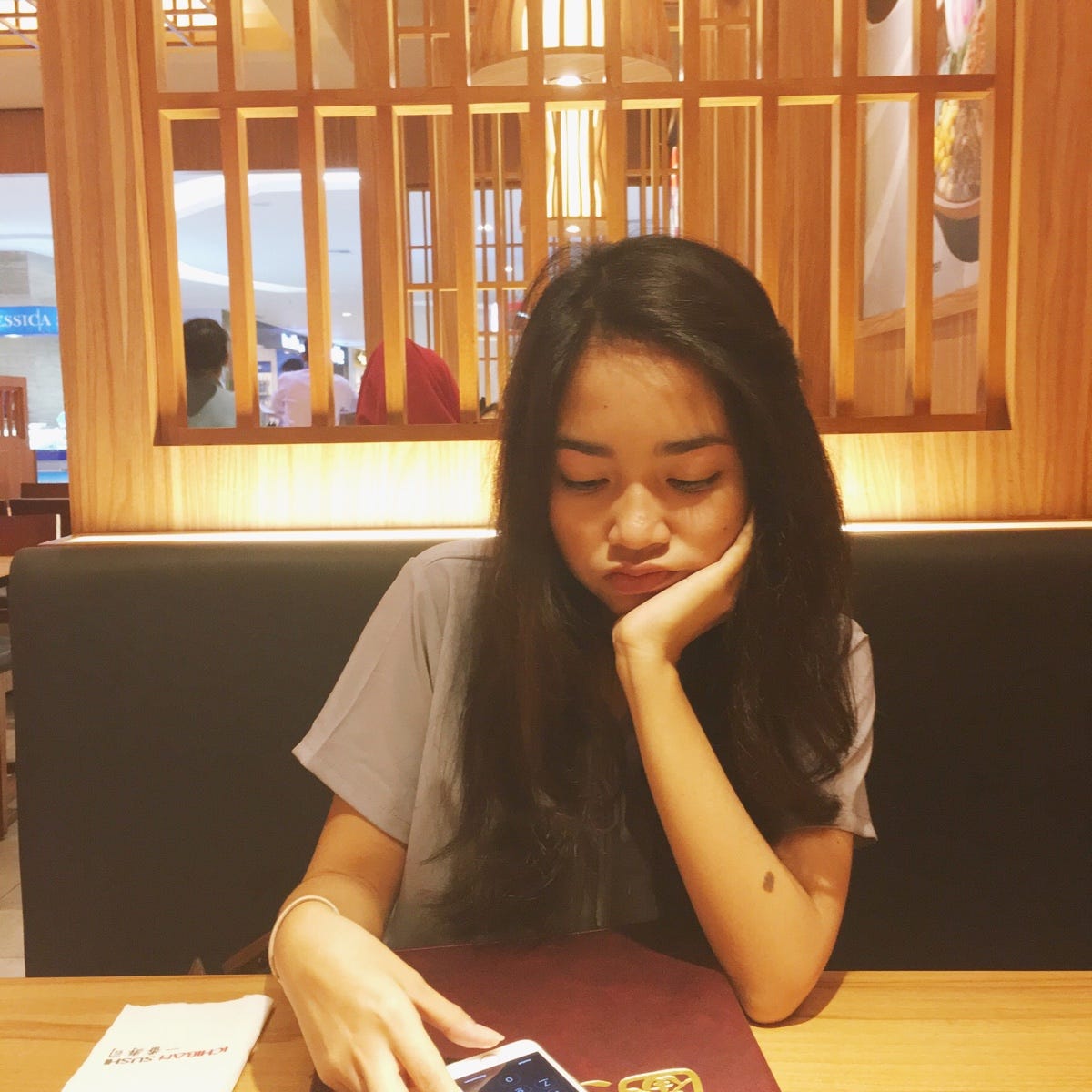 Hanum Amalia – Medium