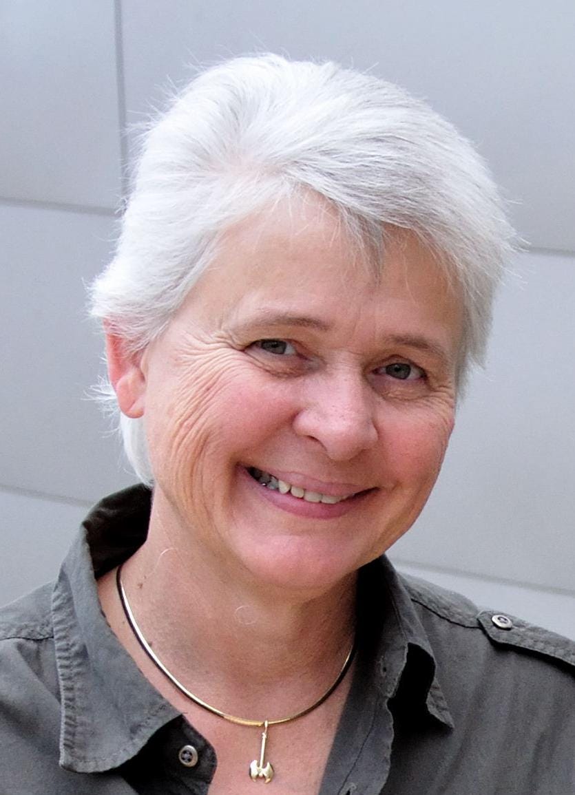 Cathi Woodward – Medium