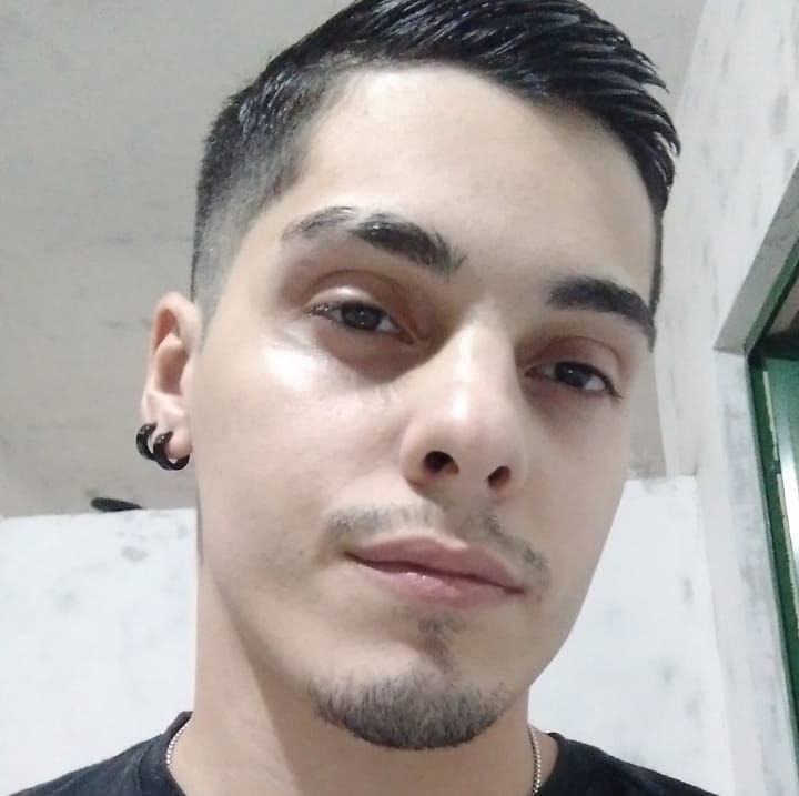 Murilo Melo – Medium