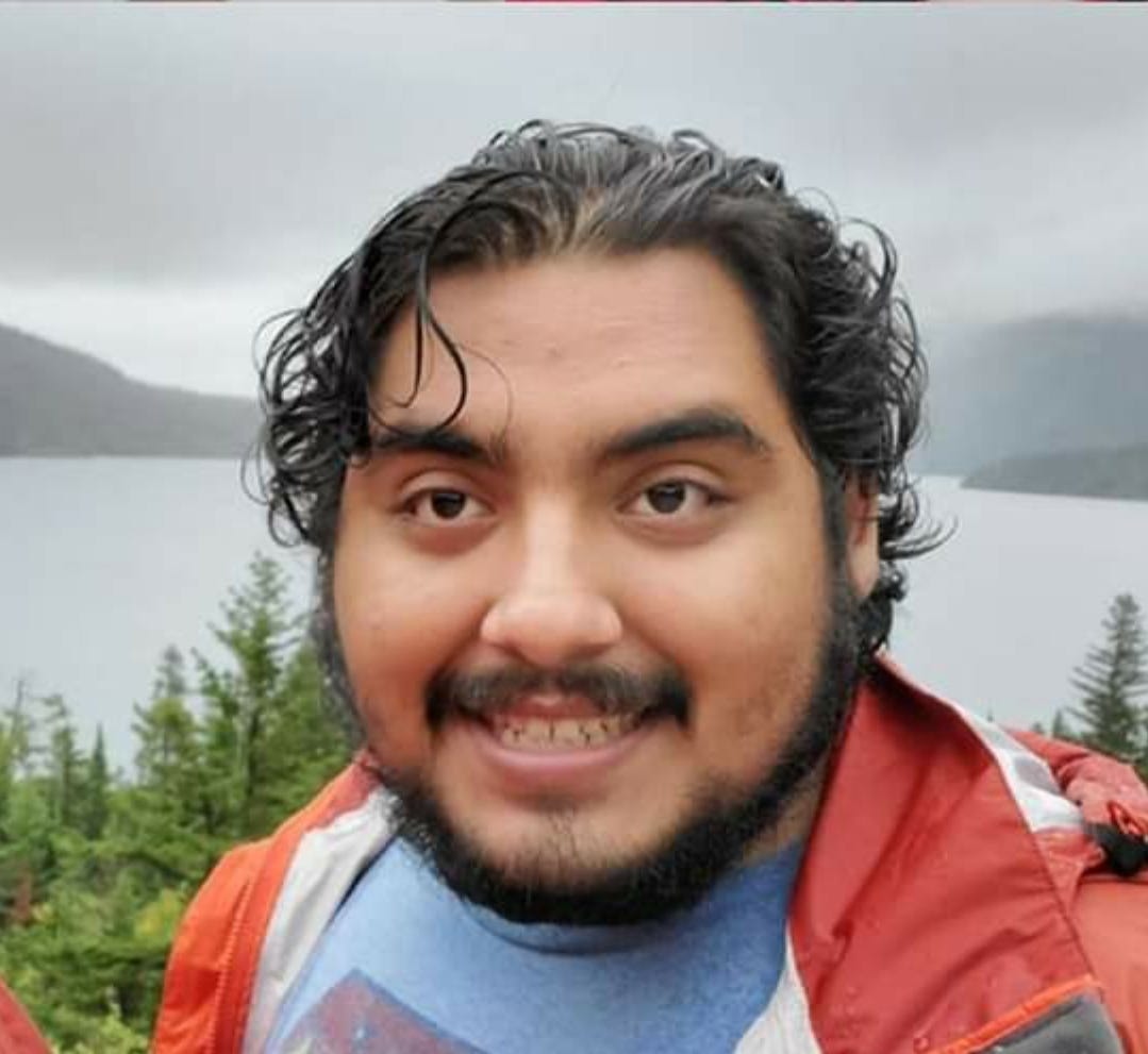 Mark De La Rosa – Medium