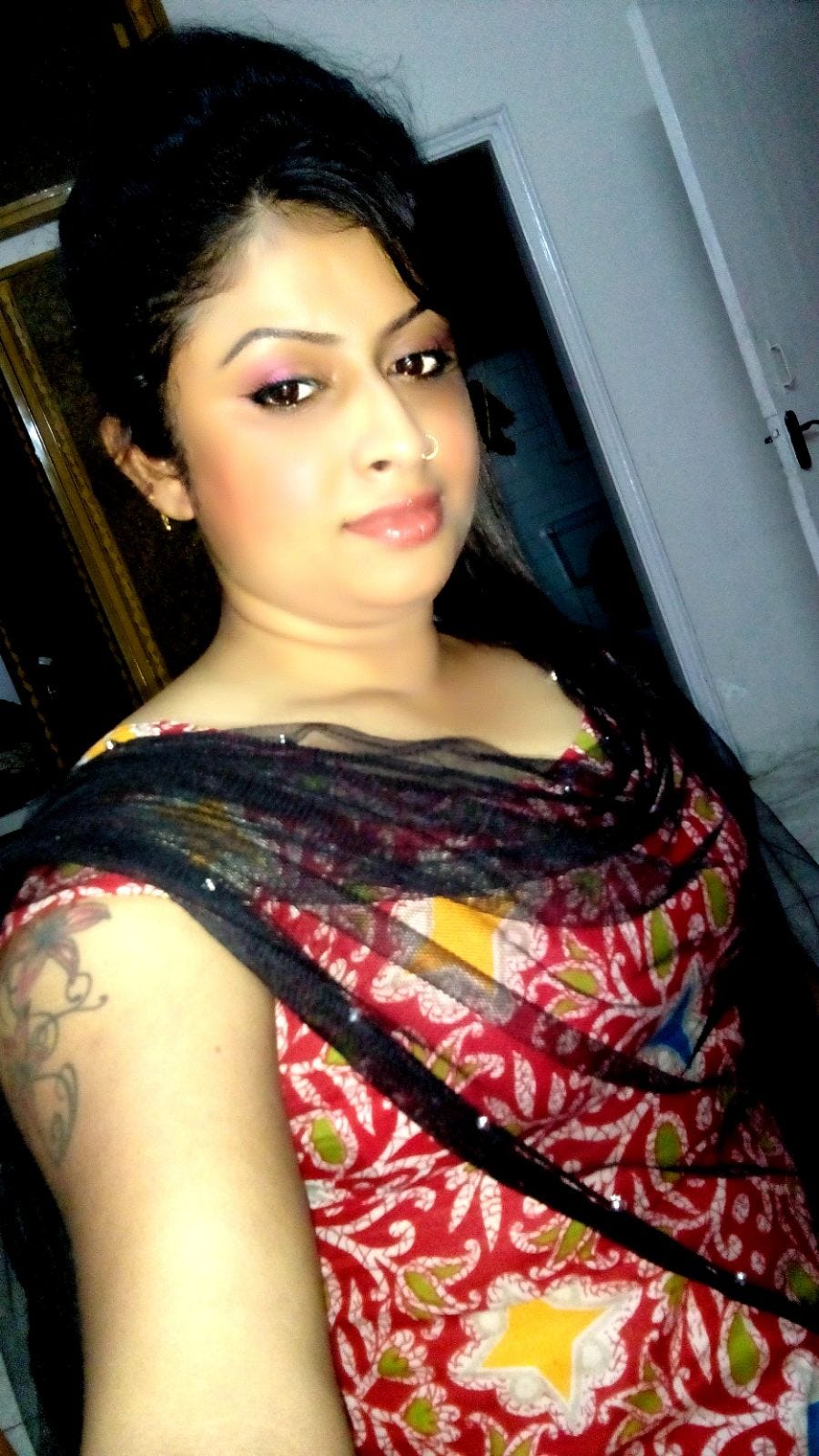 Shanta Khan – Medium