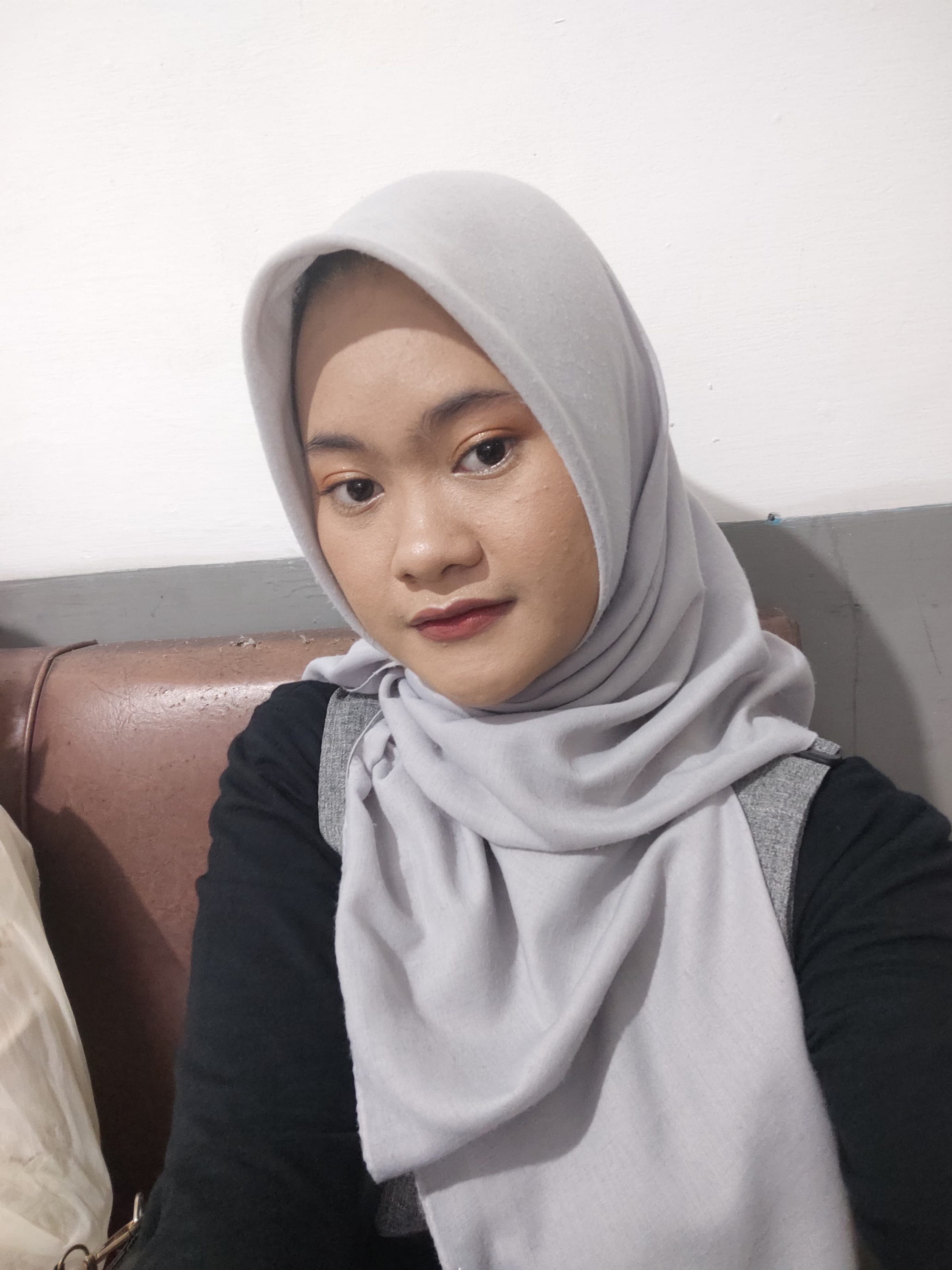 Firzanah Iffah Sabrina – Medium