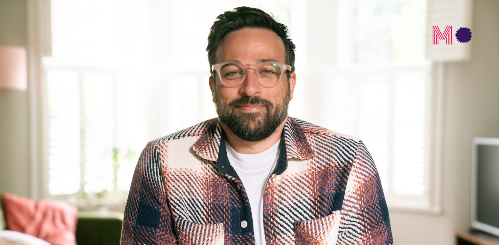 Matt Hussey – Medium