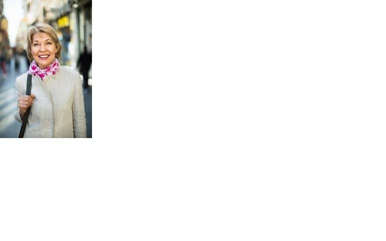 Roseline Paul – Medium