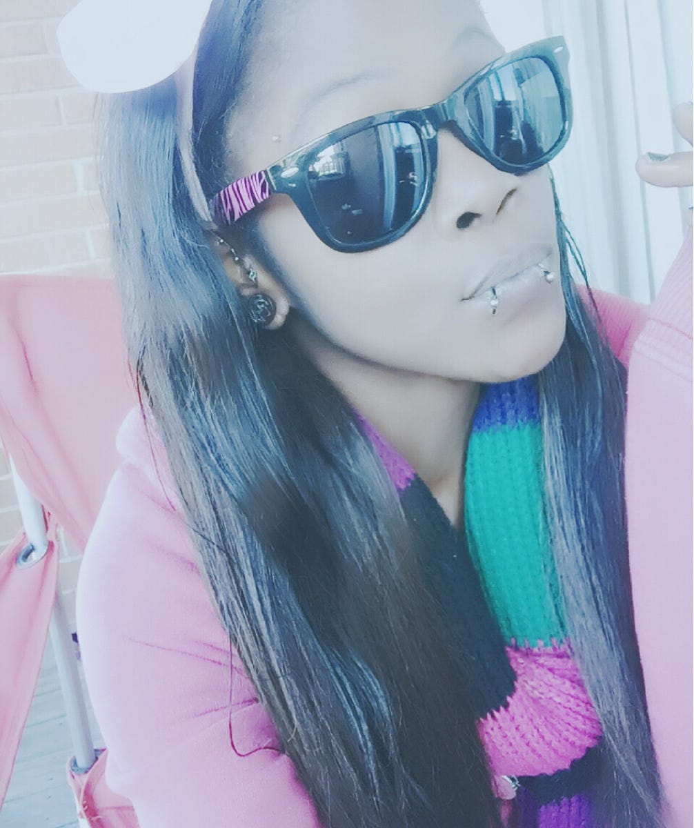 Shy Goodman – Medium