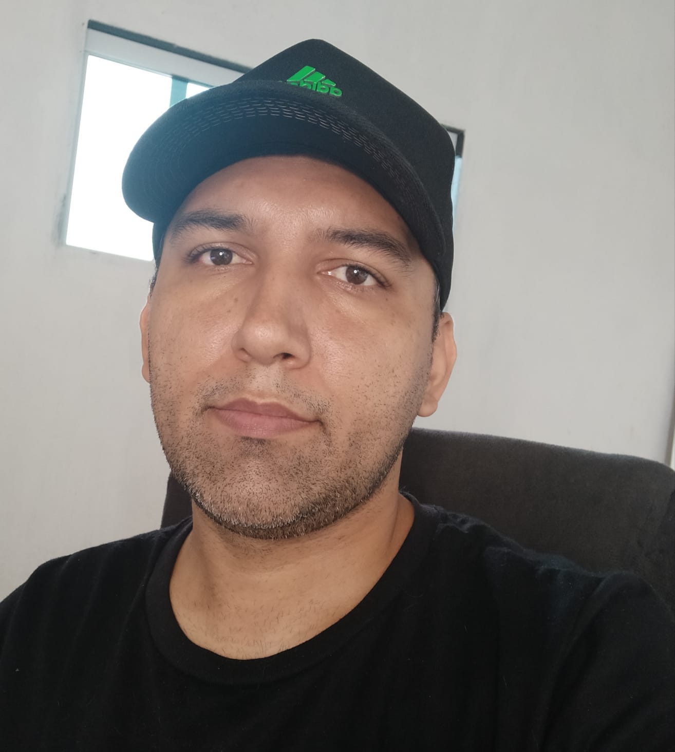 Felipe Dias – Medium