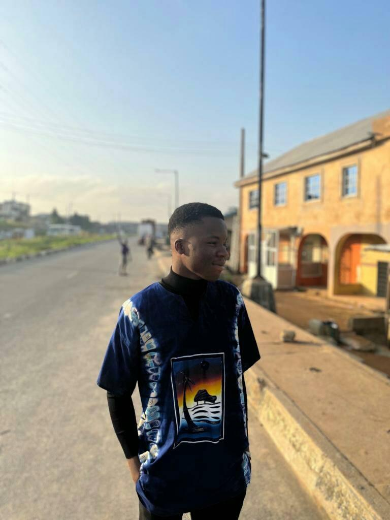 Praise Njoga – Medium