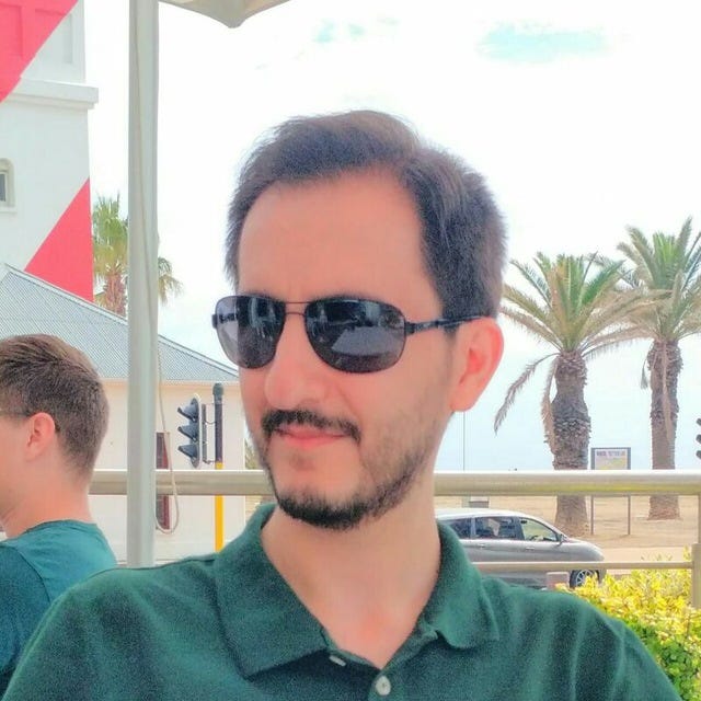 Alireza Sadeghi – Medium