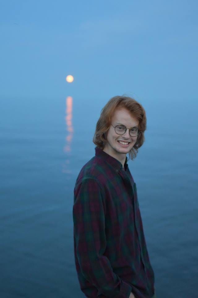 Justin Barry – Medium
