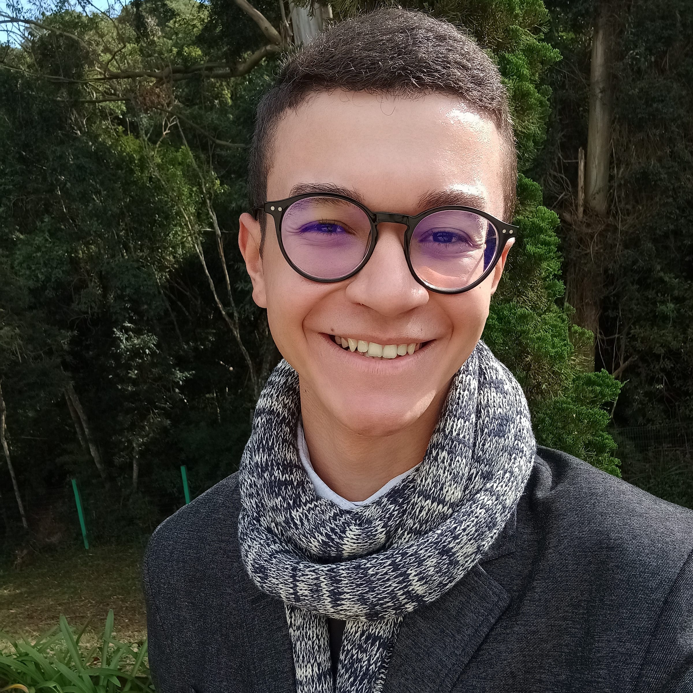 Antoniel Neres dos Santos – Medium