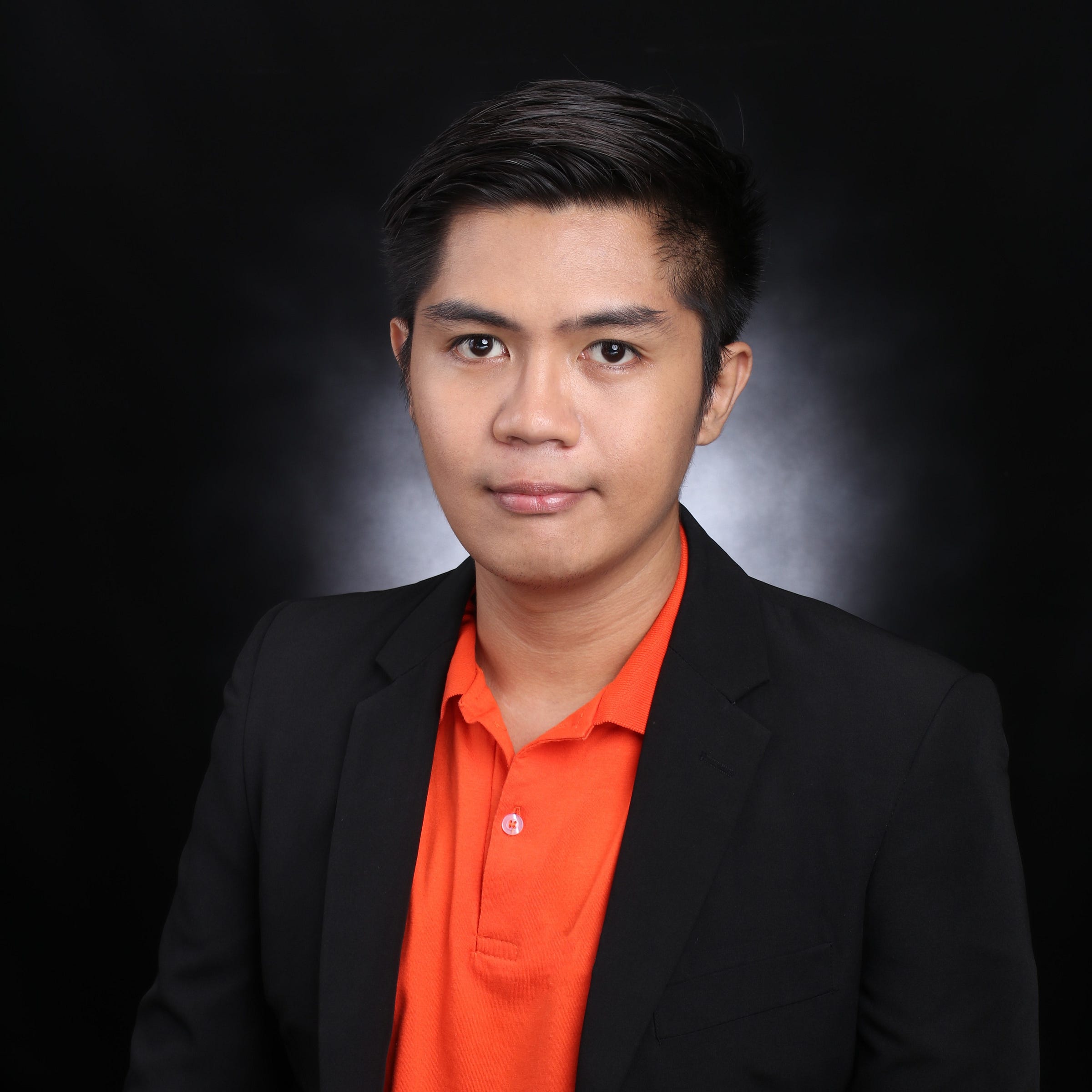 Simon Granil – Medium