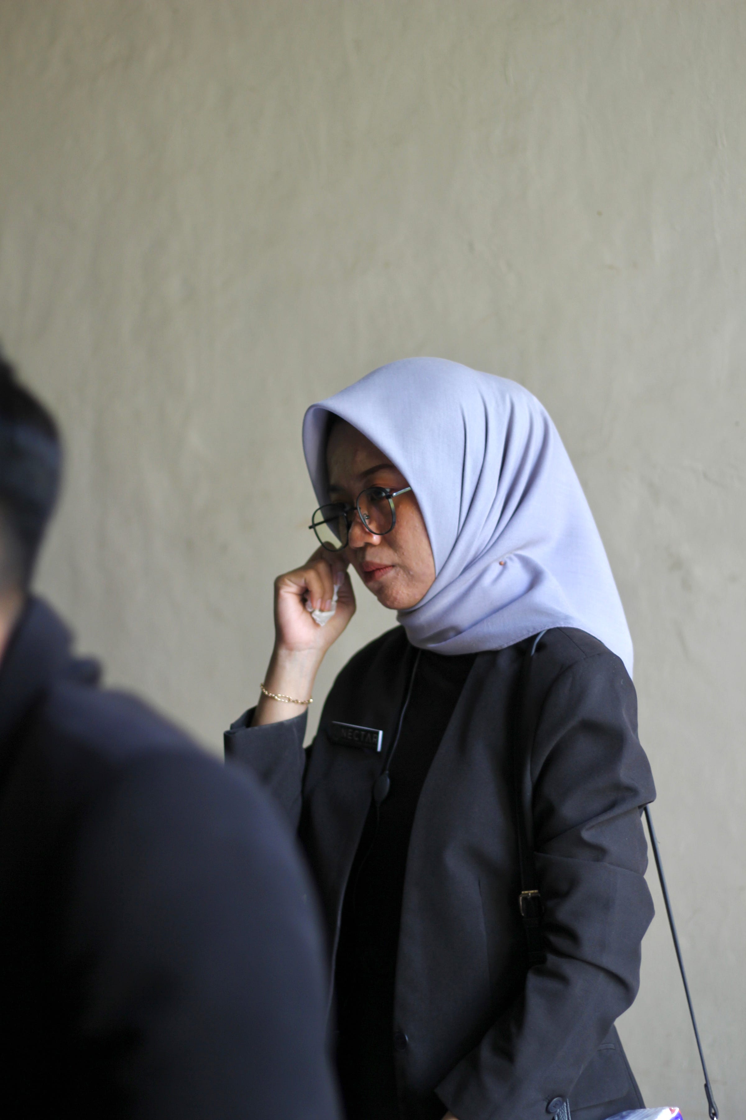 Ika Suswanti – Medium