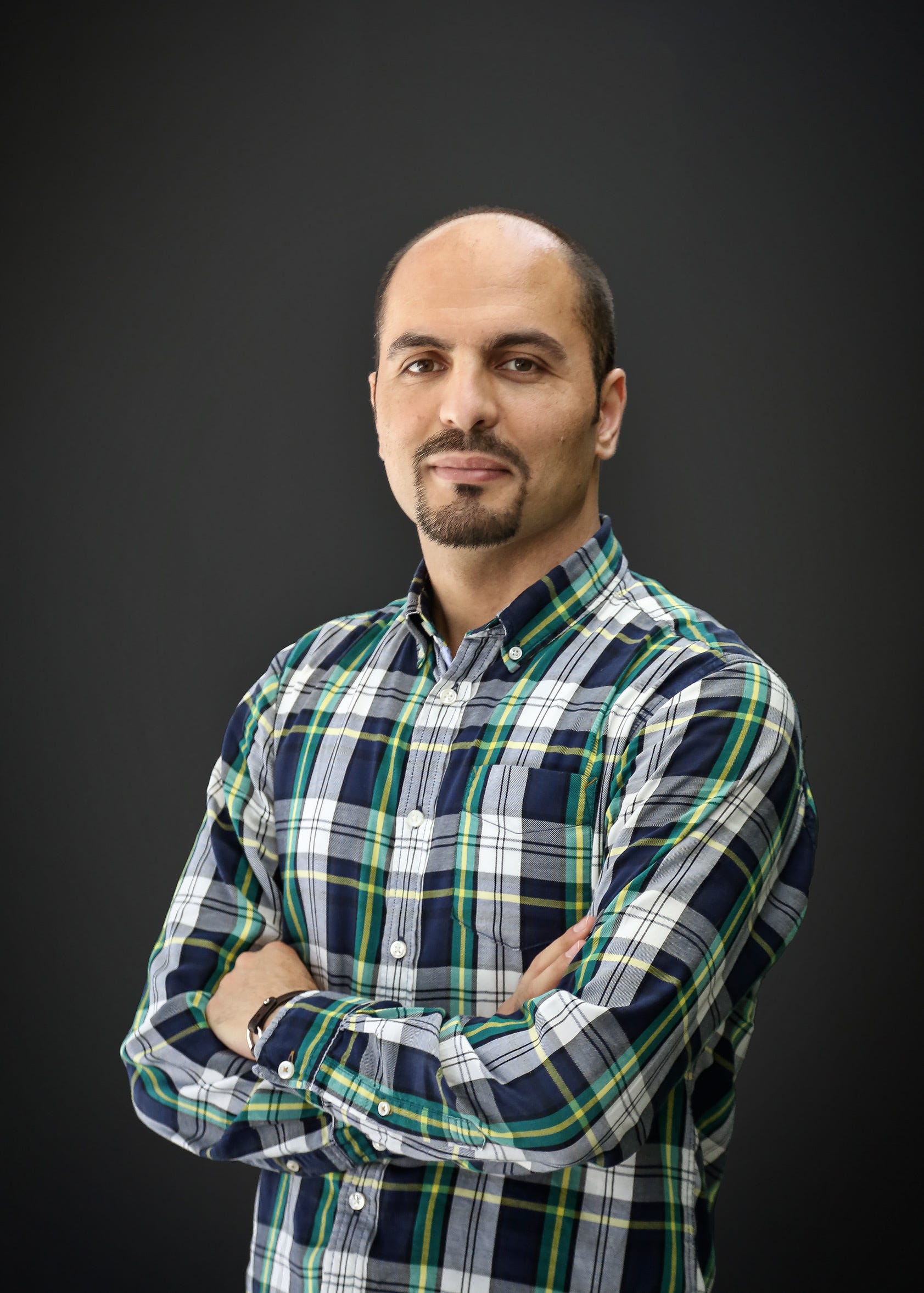 Moe Bagheri – Medium