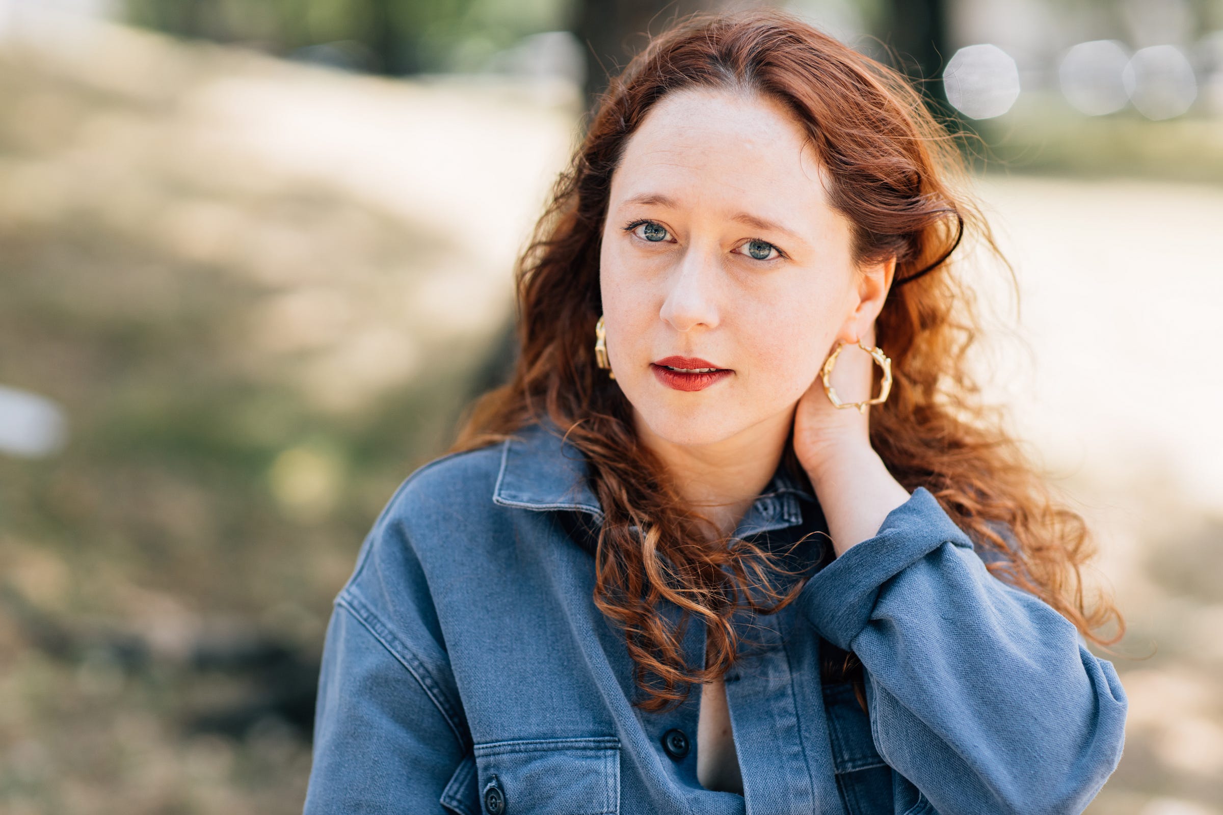 Amanda Bullis – Medium