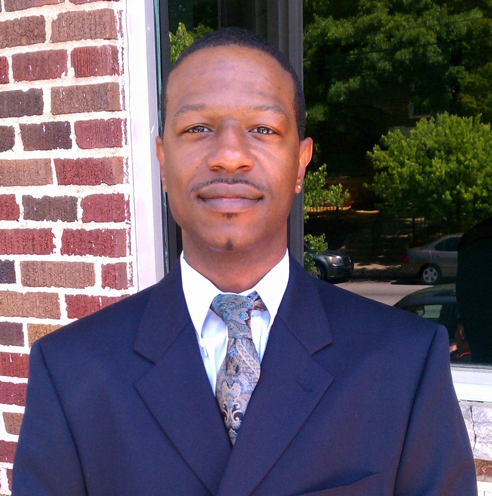 Mr. V. Williams COC/CRC – Medium