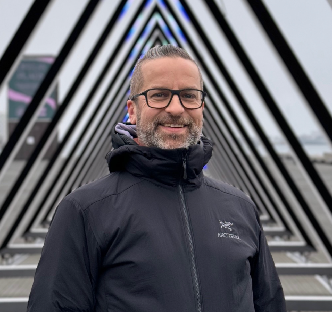 Wesley Grubbs – Medium