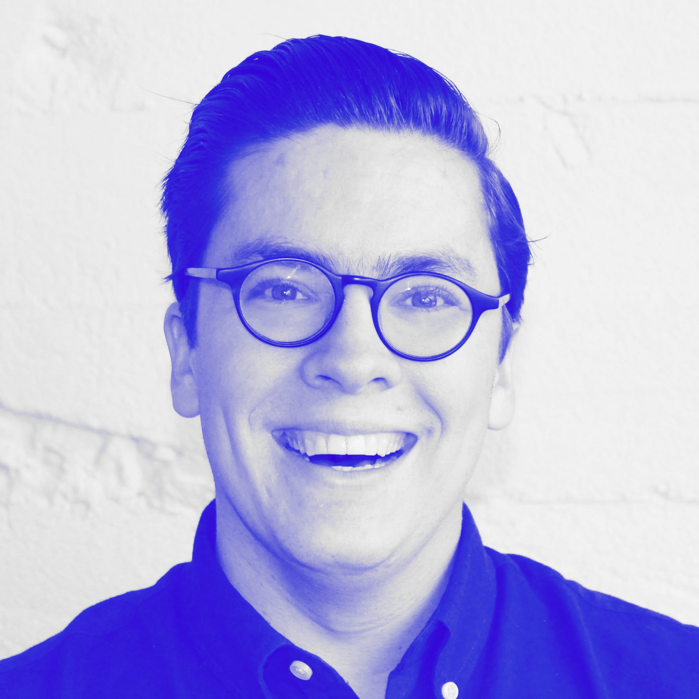Matthew Manos – Medium