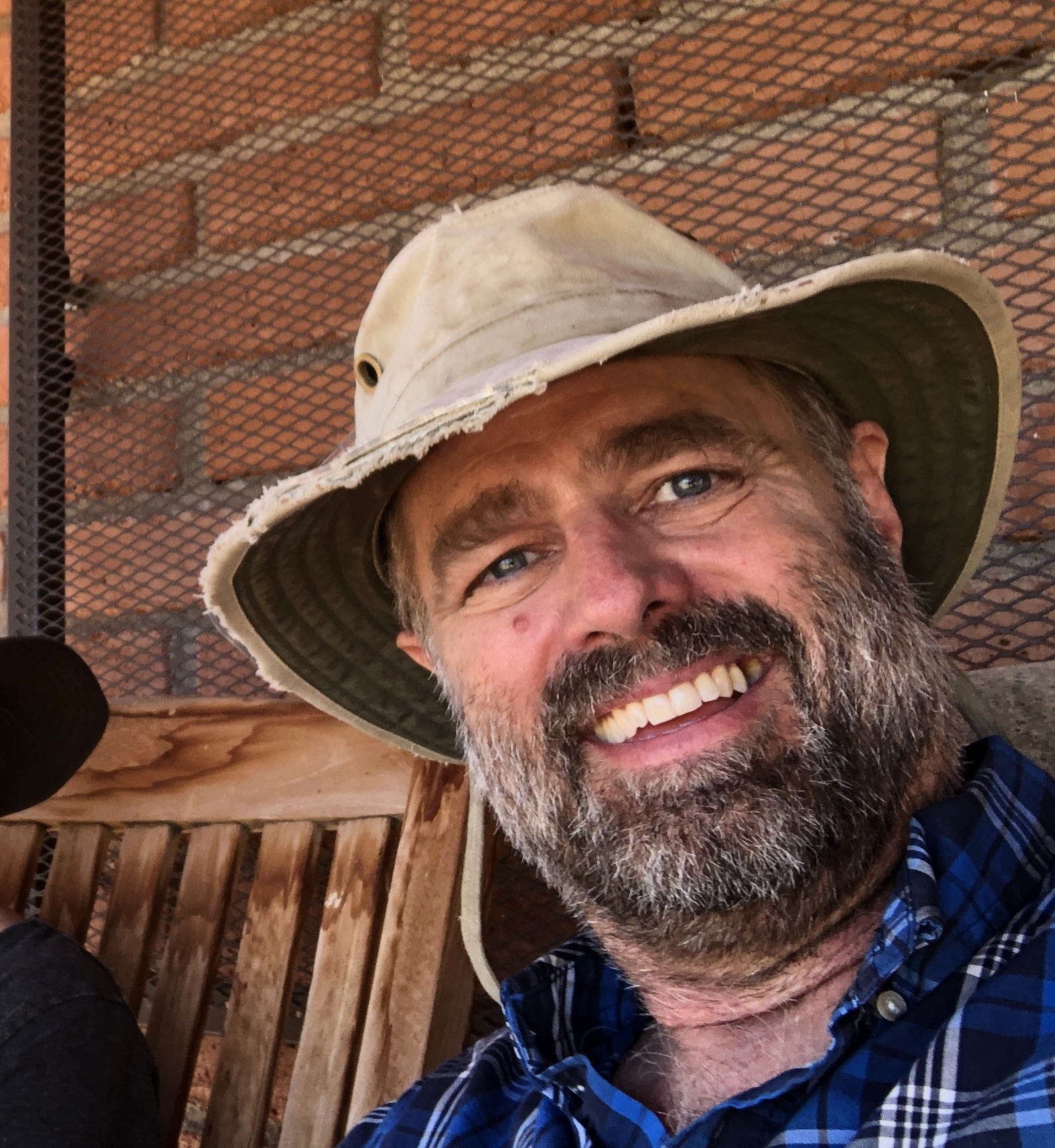Mark Warner – Medium