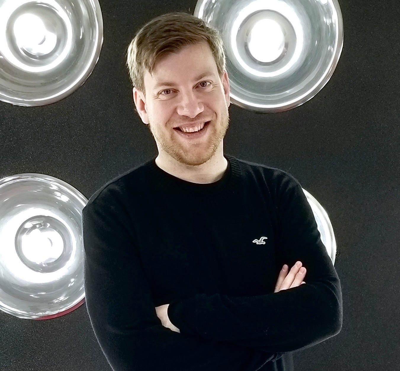 Jason Mills – Medium