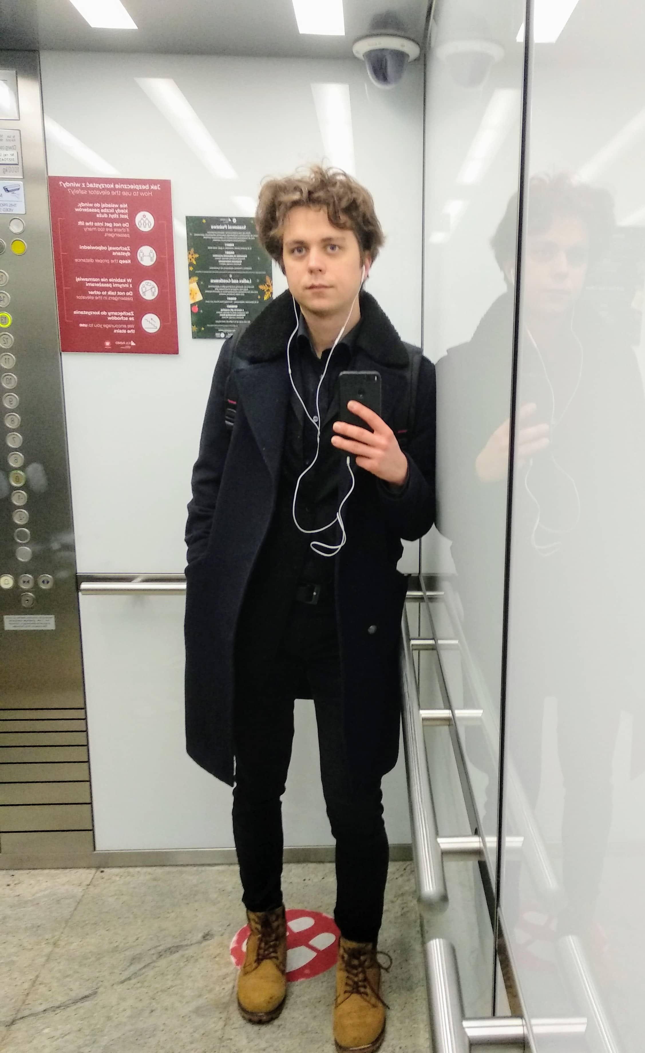 Pavlo Melnyk – Medium