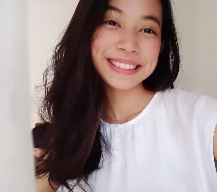Putri Azzahra – Medium