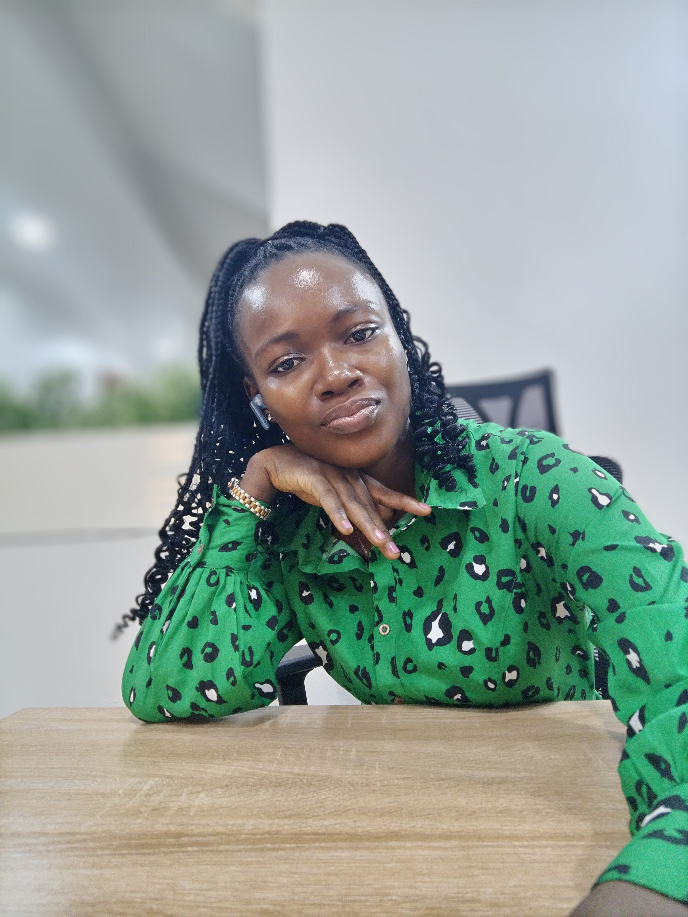 Lauretta Ayoko – Medium