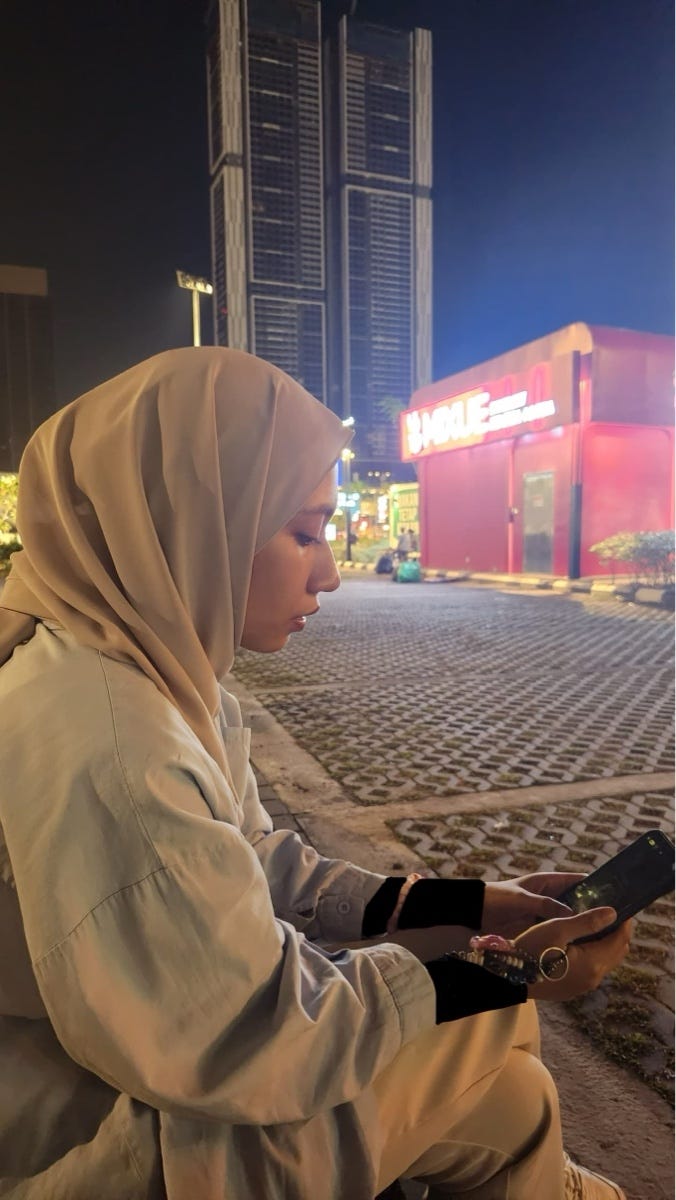 Zakirah – Medium