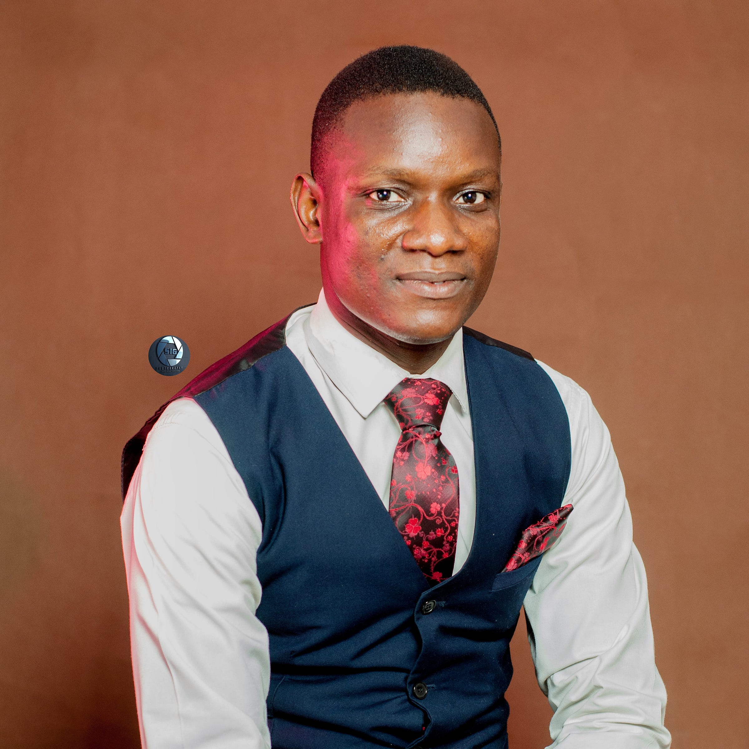 Solomon Atanda – Medium