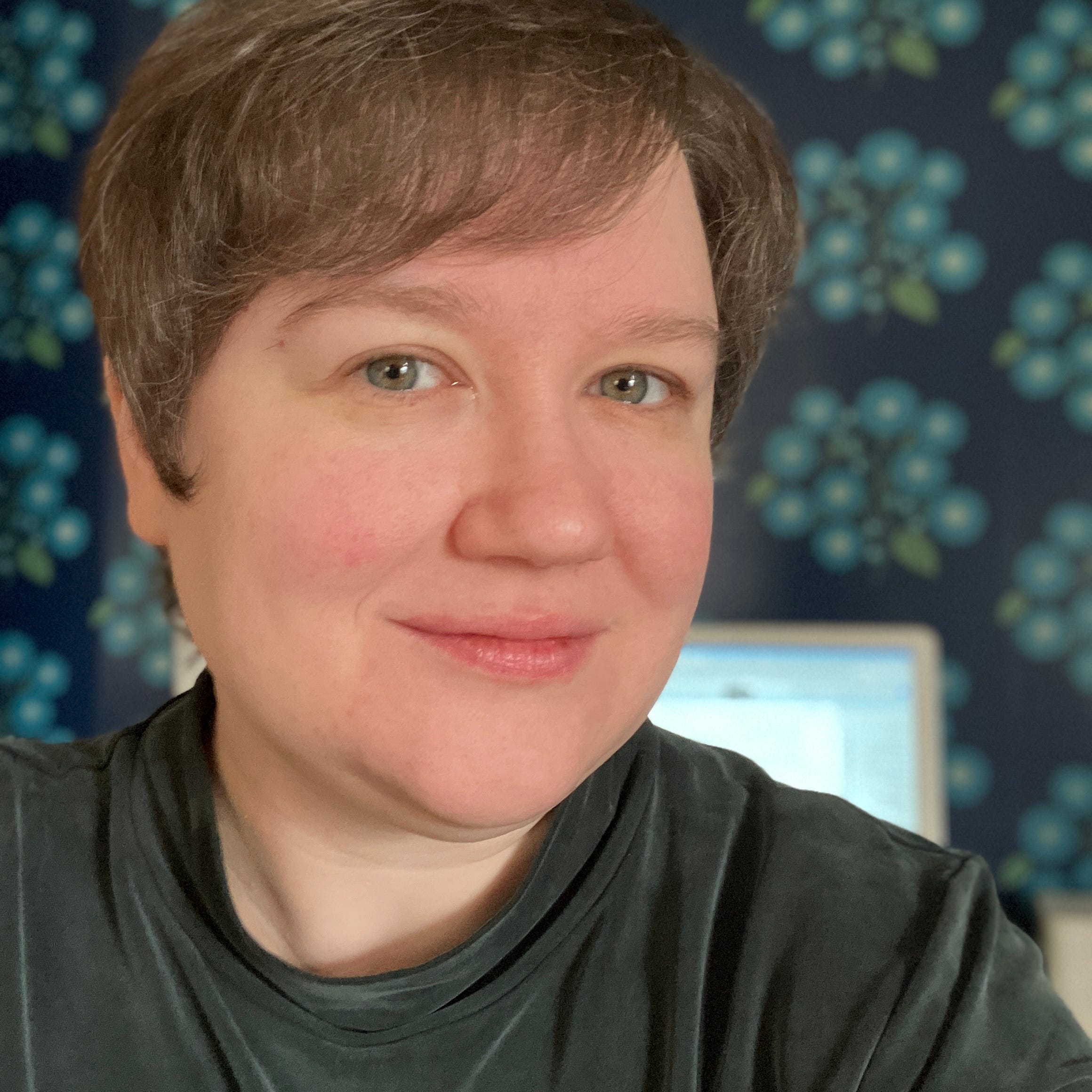 Bizzy Coy – Medium