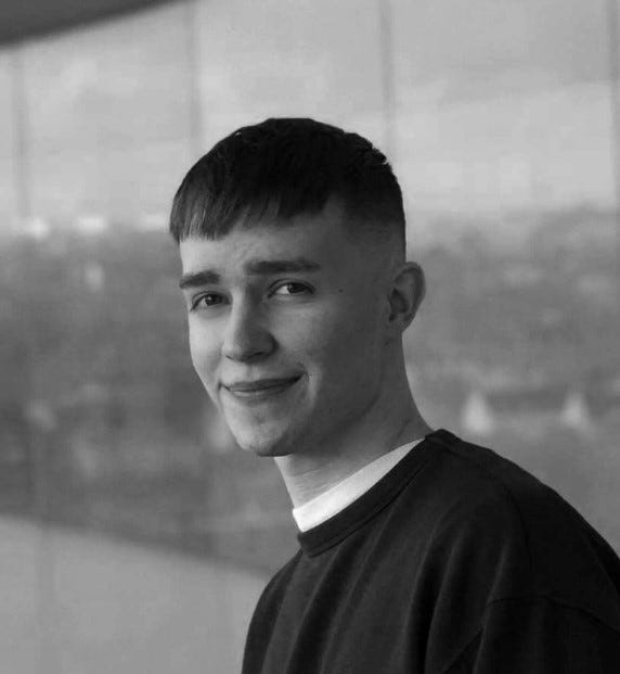 Jamie Acton – Medium