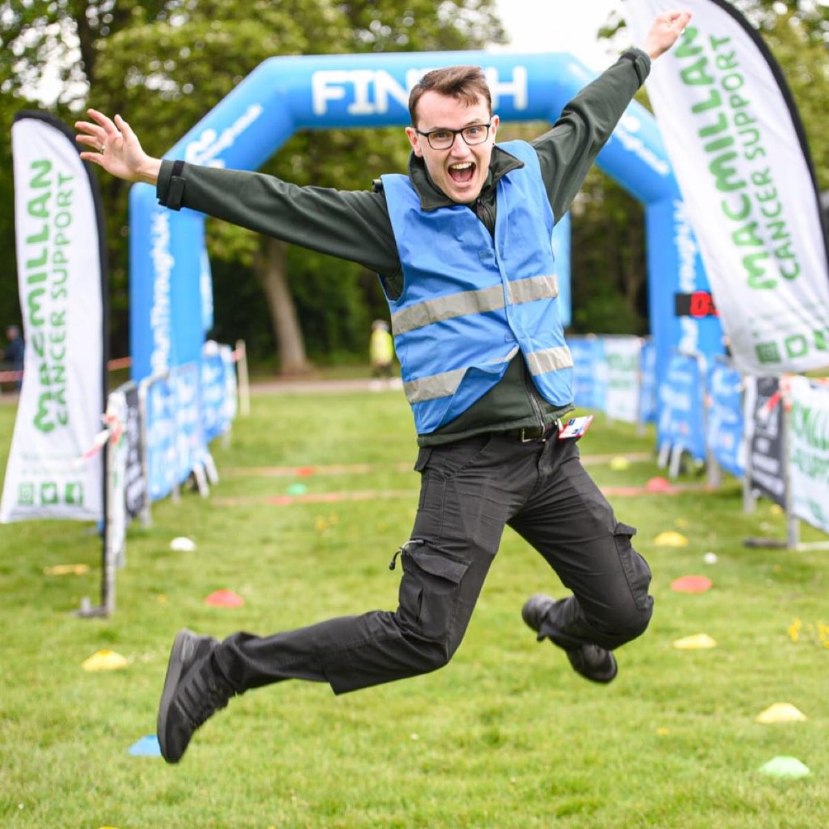 Tony Cavanagh – Medium