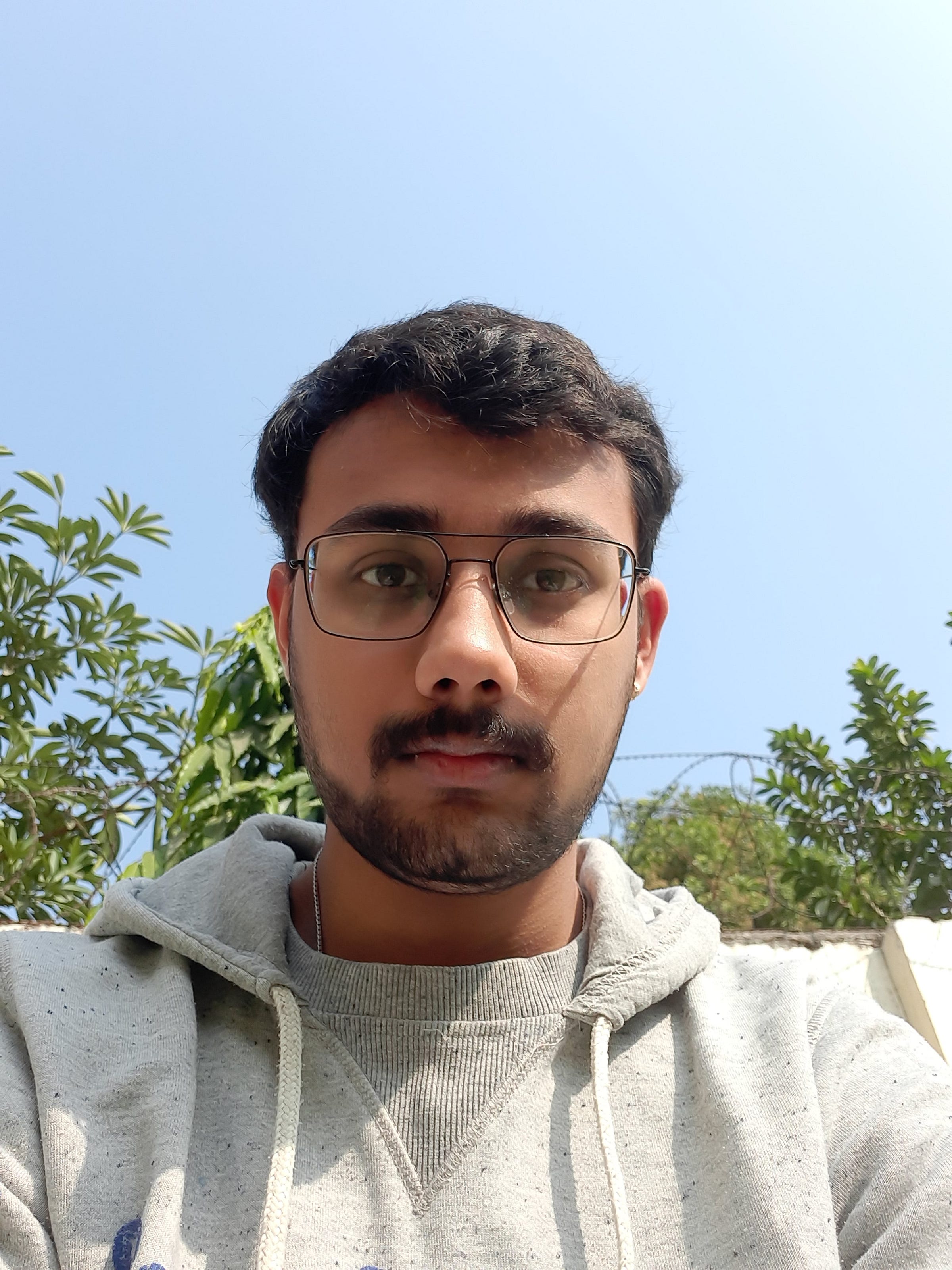 Yashvin – Medium