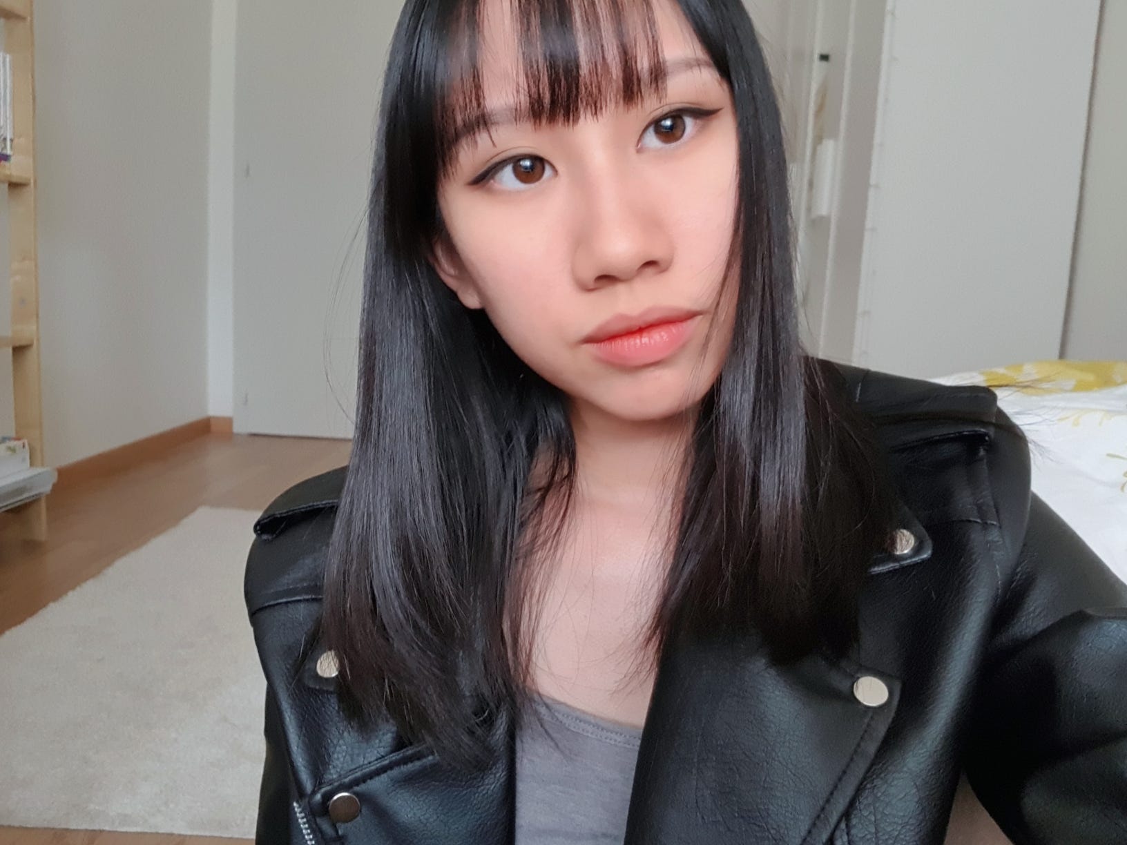 Tiger lily Tan – Medium