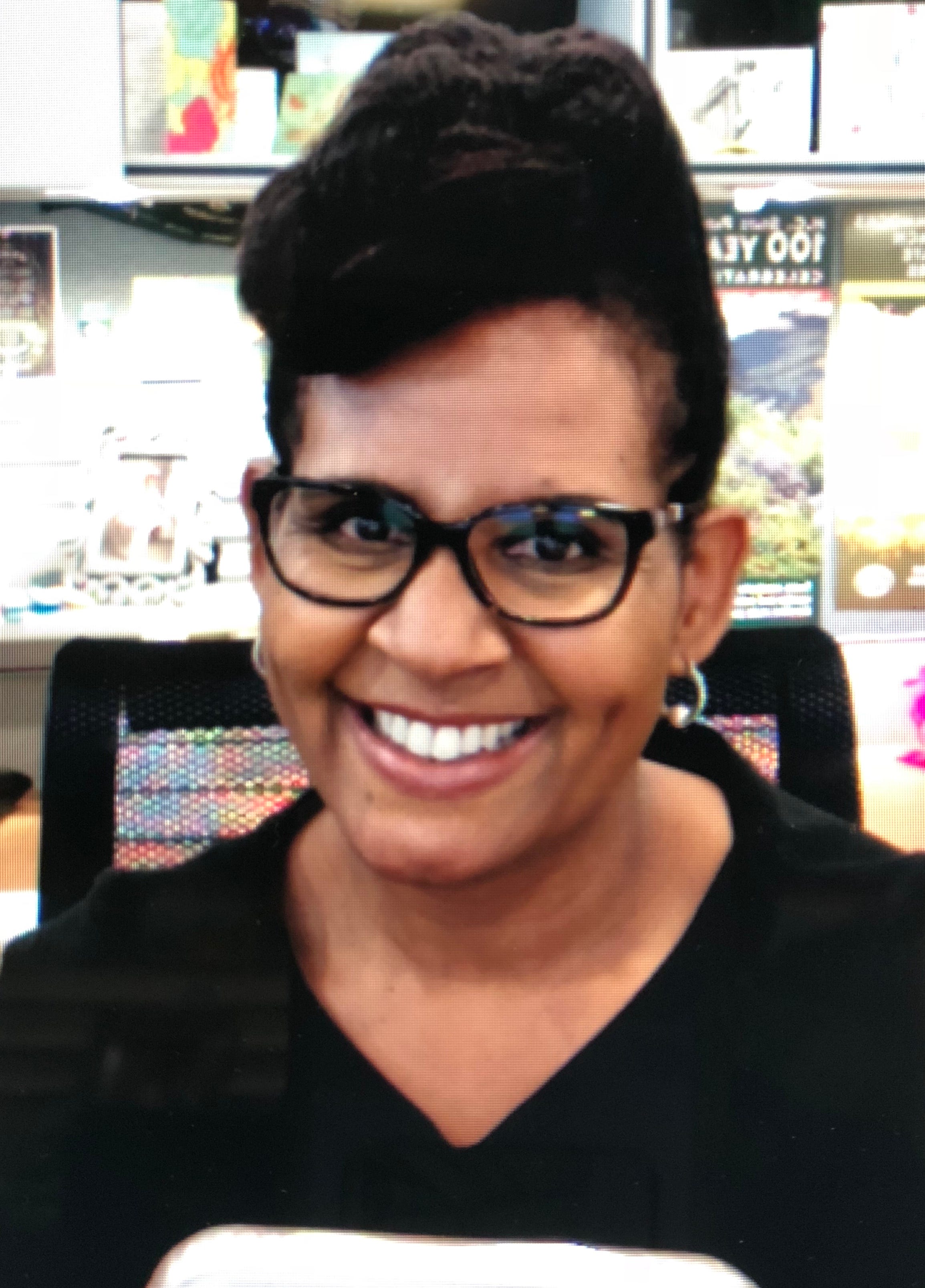 Liz Vines – Medium