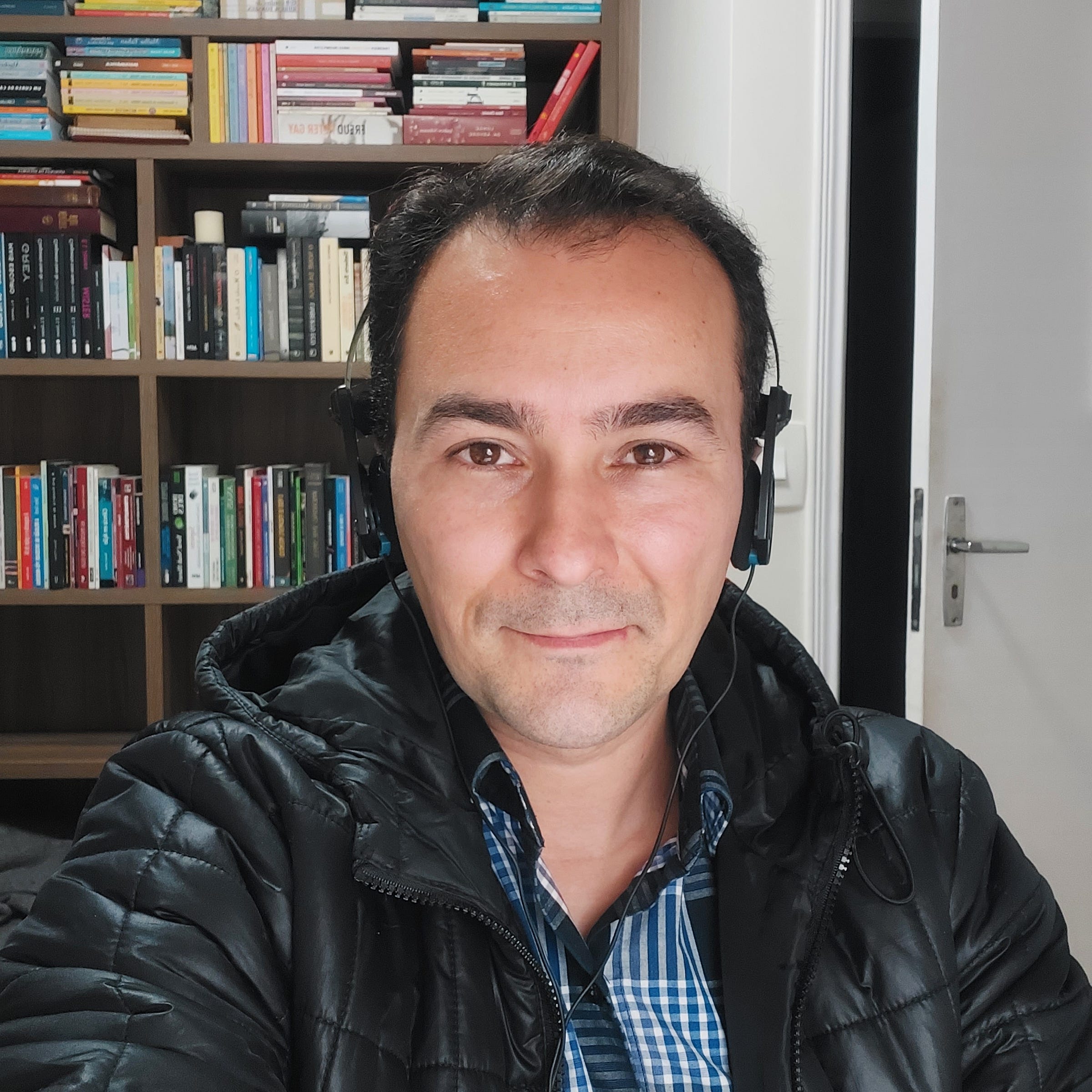 Gustavo Miranda – Medium