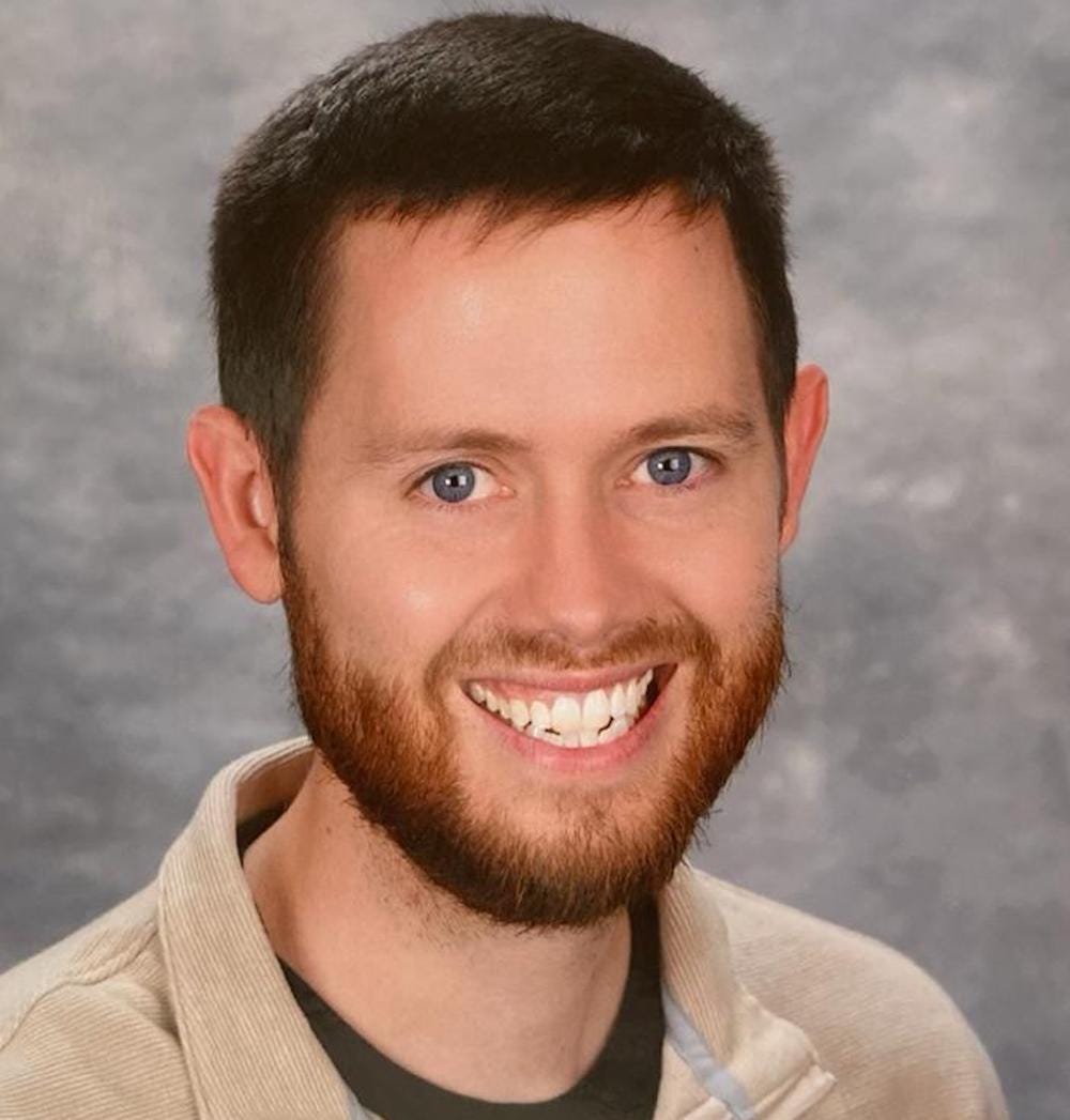 Tim Totten – Medium