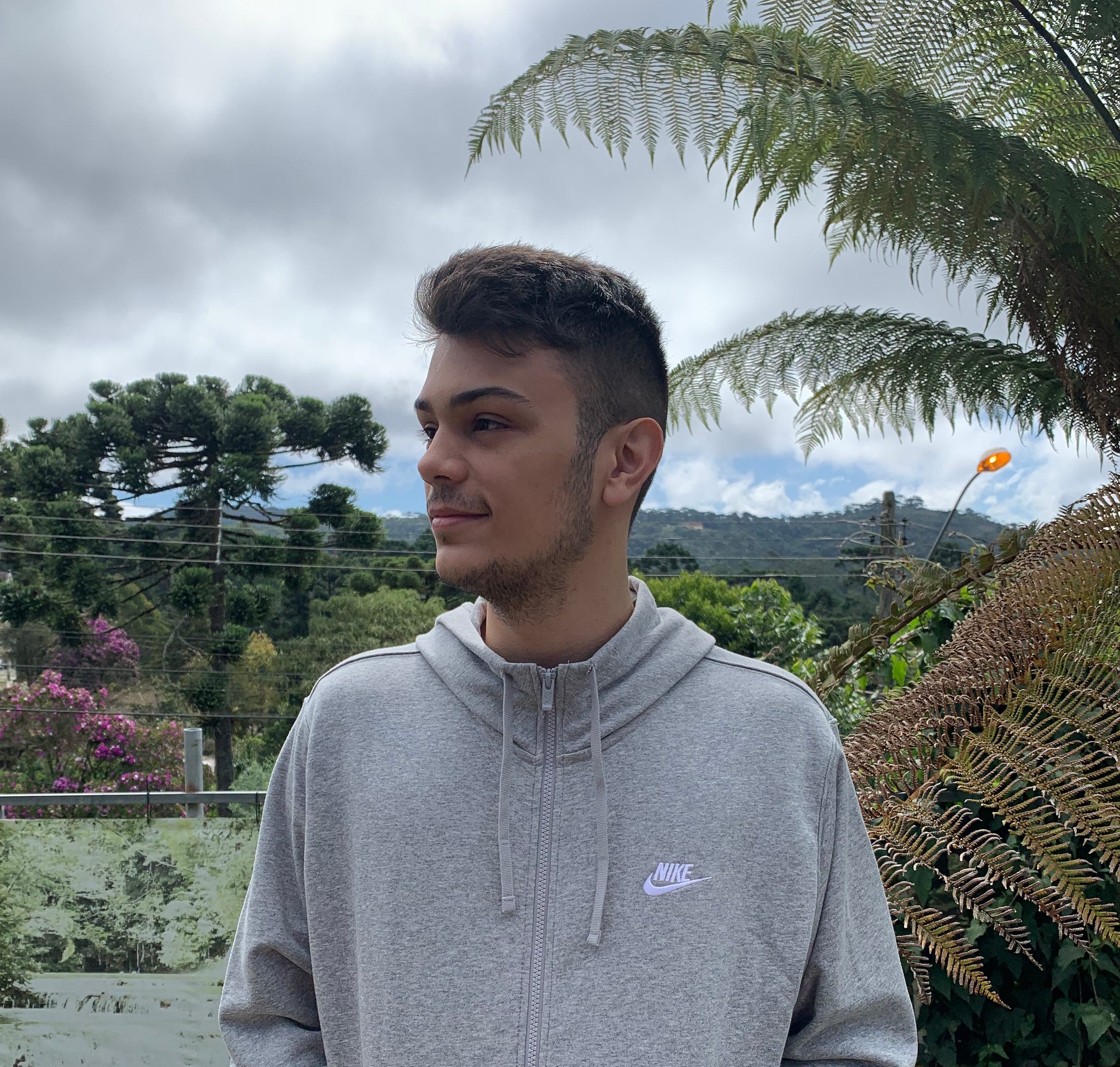 Lucas Monteiro – Medium