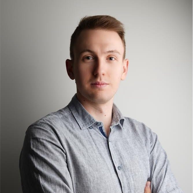 Mehmet Sezer – Medium