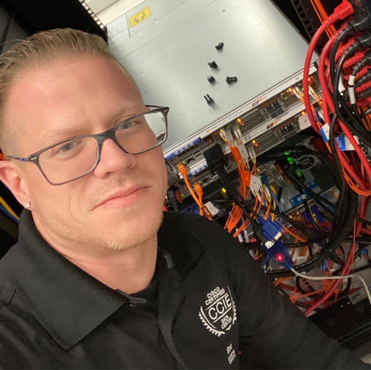 Scott DeJarnette – Medium